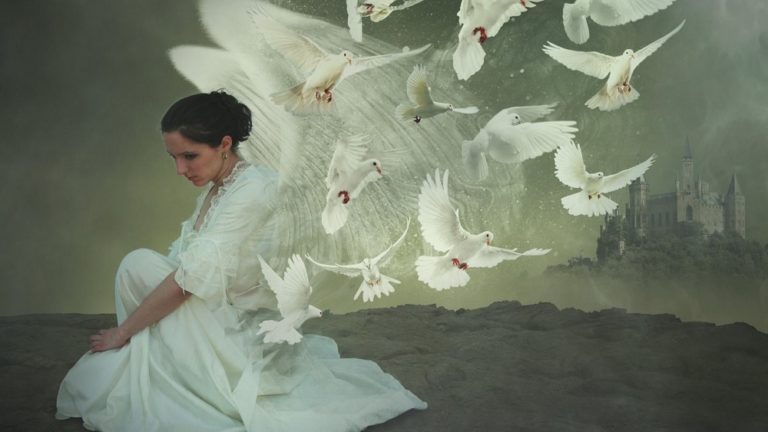 Angels Unaware: 18 Mysterious Pictures of Angels Among Us - Bible Study ...